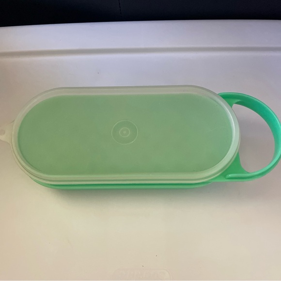 Tupperware | Kitchen | Vintage Tupperware Grate And Store Container ...